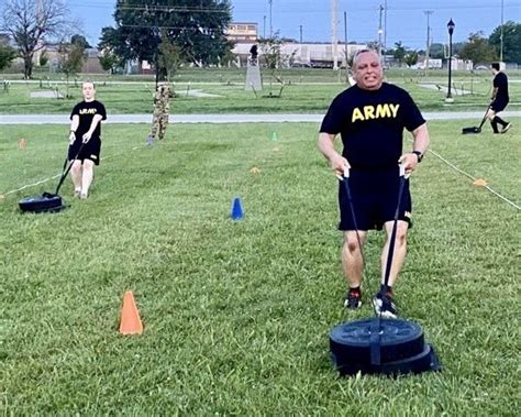 Bach Soldiers Complete Diagnostic Acft As Army Retires Apft Article The United States Army
