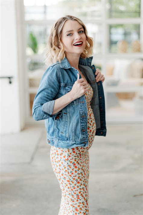 Maternity Fashion Style