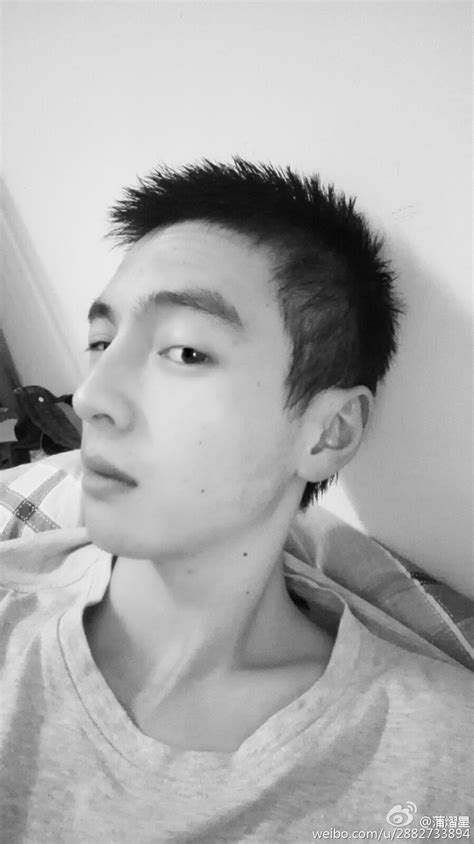 一站到底最帅的帅哥 很帅的帅哥帅帅 伤感说说吧