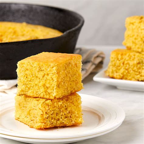 Best Old Fashioned Cornbread Recipe Simple And Easy To Make