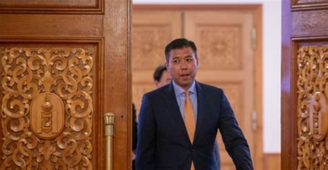 Б Энхбаяр Хөгжлийн Банкны зээлийн олон асуудал нотлох баримттайгаар ил болно Иргэд цочирдох