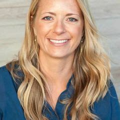Sarah Bourke Real Estate Agent In San Diego Ca Reviews Zillow