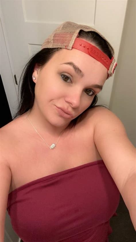 Hat Backward Not Sure How I Feel About This Look 36f R Selfie