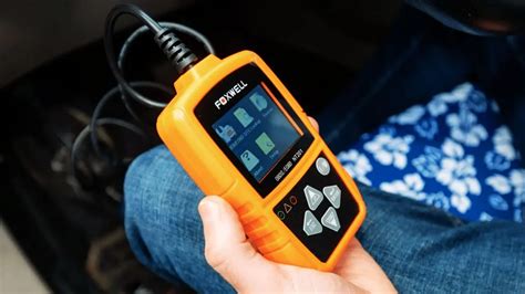 How To Use Obd2 Scanner For Car Diagnostics 2025 Tips Multimeterworld