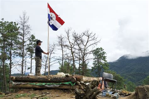 ဟားခါး ထန်တလန်ကြား Khonumthung Burmese