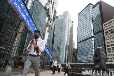 Hong Kong Stocks Log Longest Winning Streak In Three Weeks On China