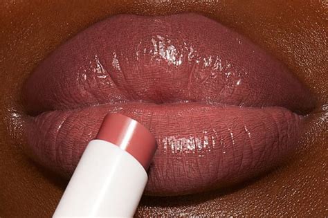 Heres How To Treat Lip Hyperpigmentation Hypebae