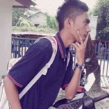 Ayos Mayos Threads Say More