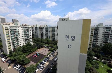 막 오른 여의도 1호 재건축 한양 아파트 수주전현대건설 vs 포스코이앤씨 2파전 네이트 뉴스