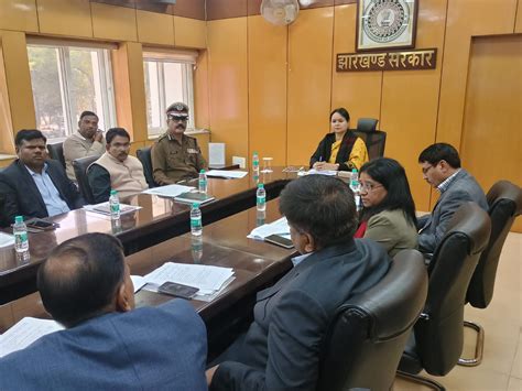 गणतंत्र दिवस की तैयारियों को लेकर मुख्य सचिव की अध्यक्षता में बैठक