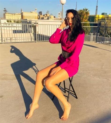 Malia Arrayah Height Weight Age Measurements Facts