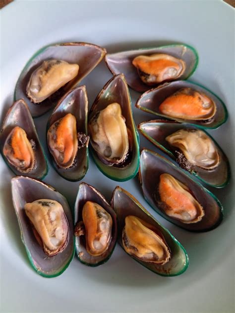 วันนี้มีหอยแมลงภู่กิโลกรัมละ 10 กัญญารัตน์ สิงห์เมือง Facebook