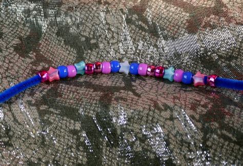 How To Make Beaded Pipe Cleaner Bracelets Thriftyfun