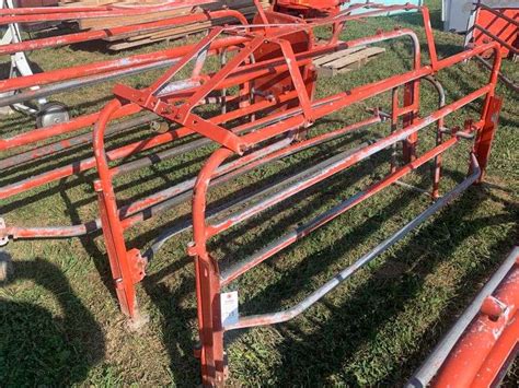 Farrowing Crate Schmid Auction Farrowing Crate Schmid Auction
