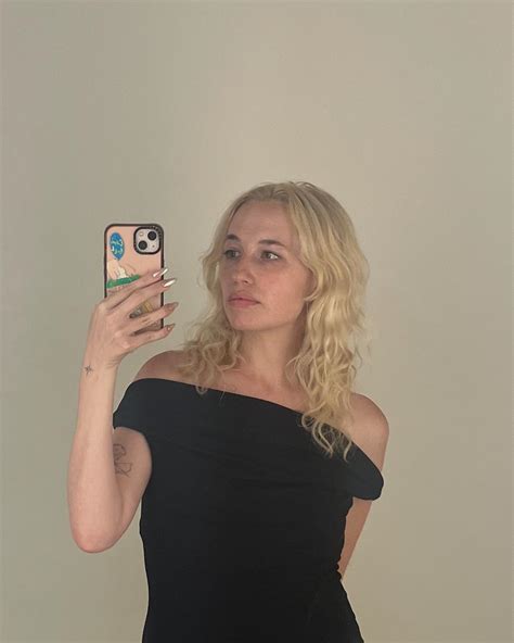 Abbie Abbiedangdaniels • Instagram Photos And Videos