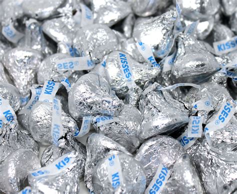 Hersheys Kisses Milk Chocolate Silver Foil Pack Of 2 Pounds