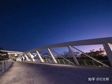 以光造 河流”，深圳宝安滨海廊桥照明案例 知乎