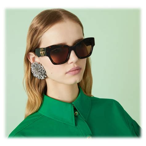 Gucci Cat Eye Frame Sunglasses Tortoiseshell Brown Gucci Eyewear