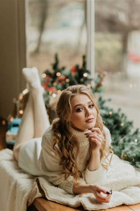 Новогодняя фотосессия идеи для фото ногодняя фотостудия пара семейная фотосессия елка идеи для