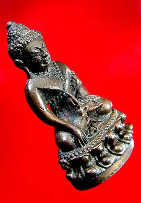 พระกริ่งฐานสโม หลวงปู่ชอบ ฐานสโม พระเครื่อง พระแท้ Webpra เว็บ พระ คอม