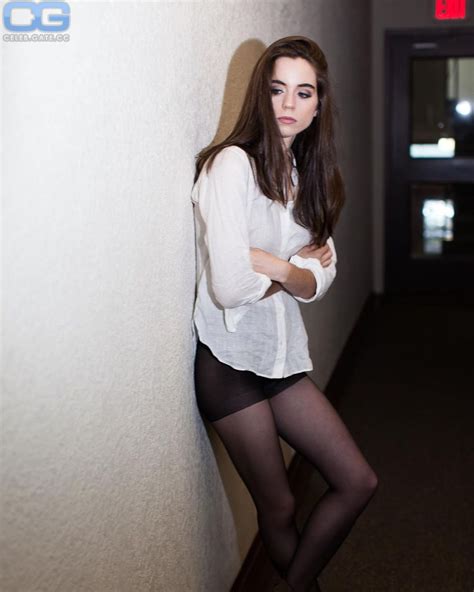 Sarah Desjardins Nude Pictures Photos Playbabe Naked Topless Fappening