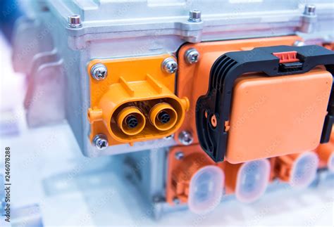 Powerful High Voltage Electrical Connector The Connector Is Installed In The Mating Part Of The
