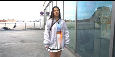 Fakings Nuria Millan Madrid A Fondo La Turista Valenciana Visita La Capital Y Sus Mejores