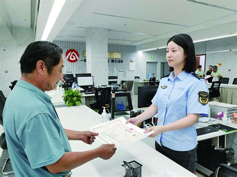 蚌埠首张跨县区一照多址营业执照发出安青网