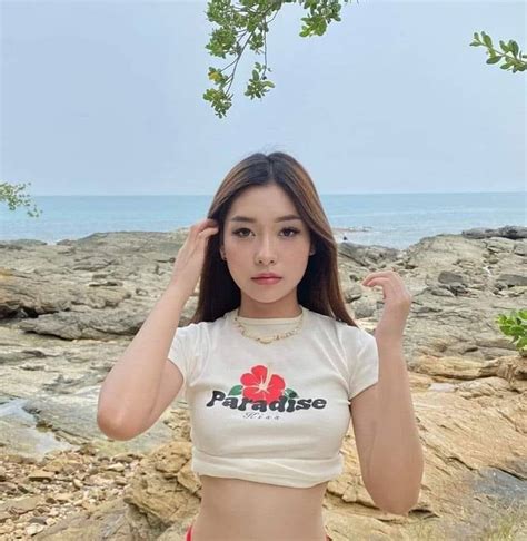 အကိတ်မမများ