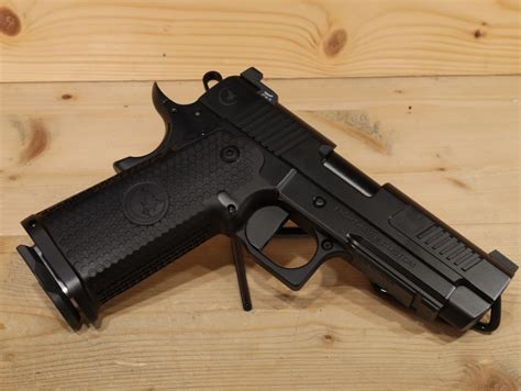 NIGHTHAWK CUSTOM Delegate Commander Double MM Adelbridge Co Gun Store