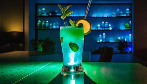 Premium Photo Summer Cocktail