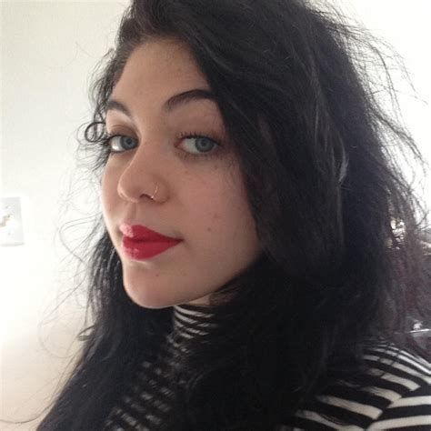 Classmate REQUEST Scrolller