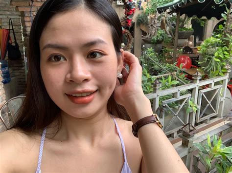 So S Nh Chi Ti T I N Tho I Iphone Xs Max Gb V I Iphone Gb Thegioididong Com