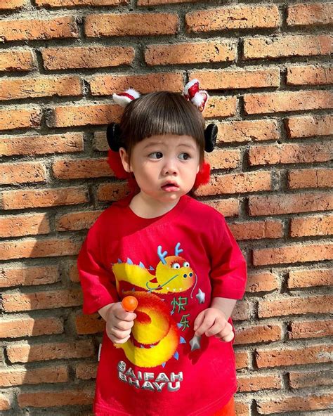 ญาญ่า คลิปน่ารักโดน น้องแอบิเกล ตกเต็ม ๆ เล่นด้วยกัน แฟน ๆ เชียร์ลูกสาวต้องมาแล้ว