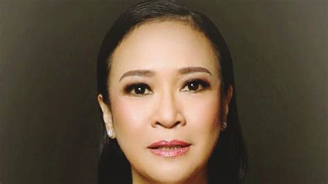 Ria Prawiro Kembali Ke Era Disko Klasik Merilis Lagu Bertajuk Merapat