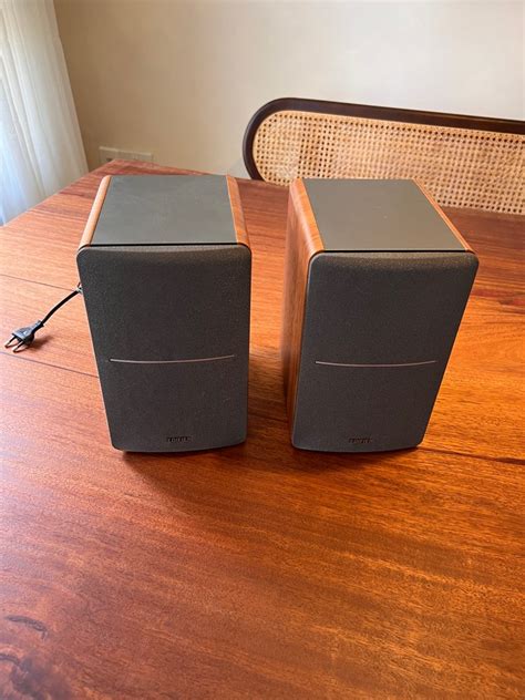 Edifier R DB Bookshelf Speakers Audio Soundbars Speakers Amplifiers On Carousell
