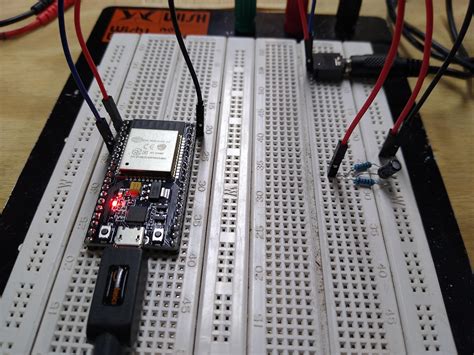 Strange Cyclical Voltage Fluctuations On Esp32 With Sct013 030 Hardware Openenergymonitor