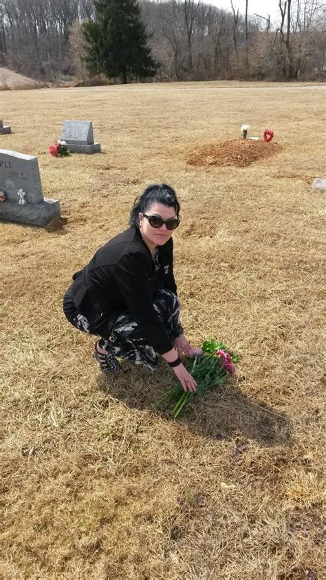 Goth Gardening O Marking Fred Gwynnes Unmarked Grave With