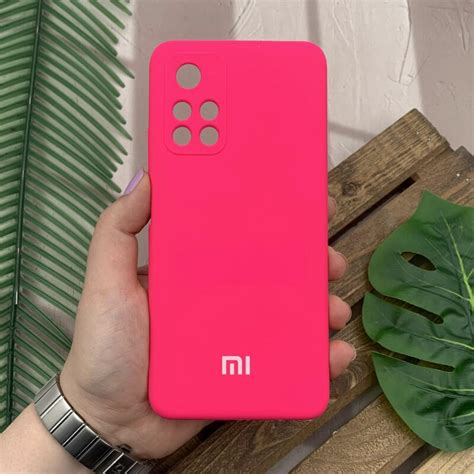 قاب گوشی Poco M4 Pro 5g شیائومی سیلیکونی پاک کنی اورجینال داخل پارچه ای محافظ لنز دار رنگ سرخابی