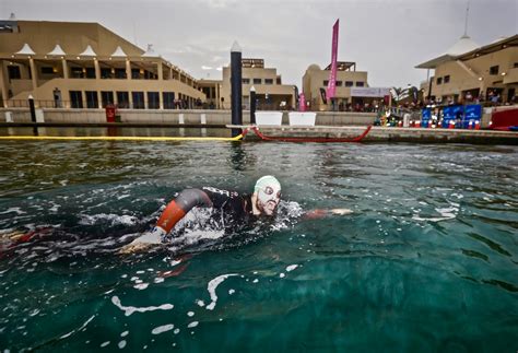 Chris De Nil Sported