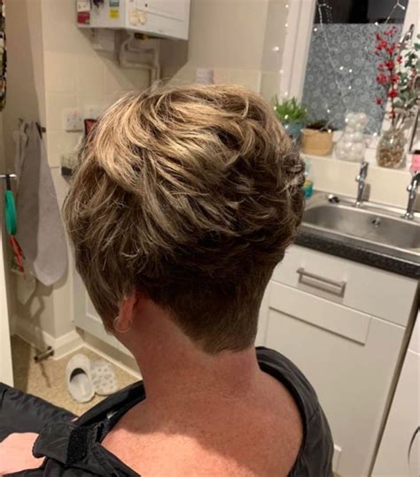 Pin By Donna Cochran On Thinking About It Short Hair Styles Hair