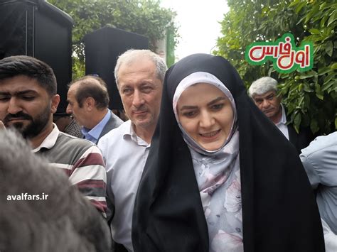 لحظه مواجهه دختر پزشکیان با عشایر قشقایی در شیراز تصاویر