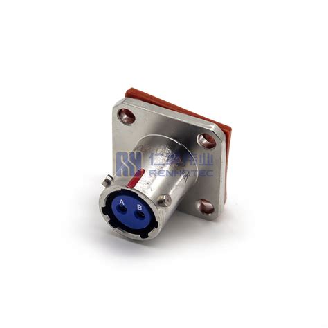 Y50EX 2P Female Flange Socket Renhotec Pro