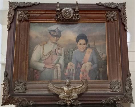 138 ภาพพิมพ์เก่าพระบรมสาทิสลักษณ์ในหลวงรัชกาลที่9 และสมเด็จ