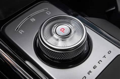 2026 Kia Sorento Hybrid Pictures 118 Photos Edmunds