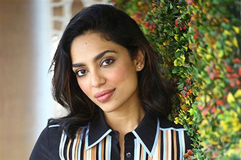 காதல் விவகாரத்தால் ஷோபிதா கோபம் திரைச்செய்தி செய்திகள் தமிழ் முரசு Cinema News In Tamil