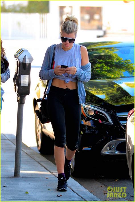 Sofia Richie Grabs Dinner With Dad Lionel In WeHo Photo 1048386 Photo Gallery Just Jared Jr