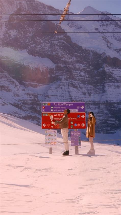 서숨 광고 우리의 발렌타인데이 커플룩🇫🇷 ️ 파리에서 즐기는 Funky Valentine🎈 옷 공답할 때마다 지분률 50 이상을 차지하고 있는 애정하는 브랜드 자라