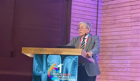 Rinden Homenaje Al Dr Julio Botello Arroyo Como Maestro De La Cirugía De Cadera Meds