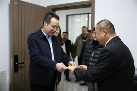 成都铁路运输中级法院杨诚院长 调研重庆铁路运输法院澎湃号·政务澎湃新闻 The Paper